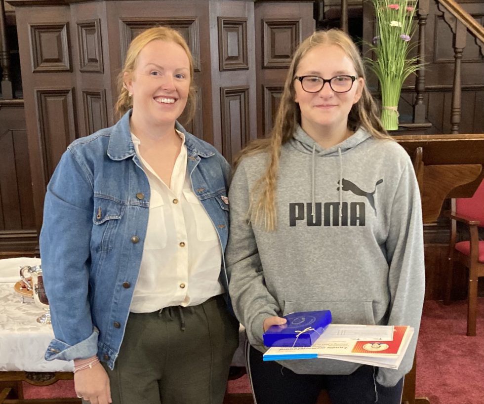 Imogen receives well-deserved Lundie Award - URC Yorkshire Synod